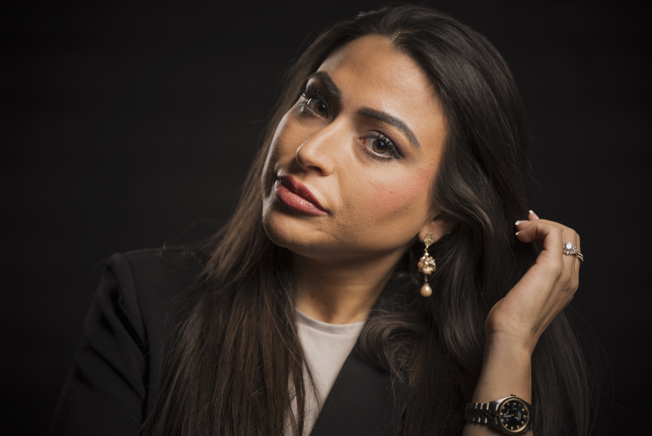 NCTV zet beveiliging Lale Gül stop, schrijfster voelt zich 'in de steek ...