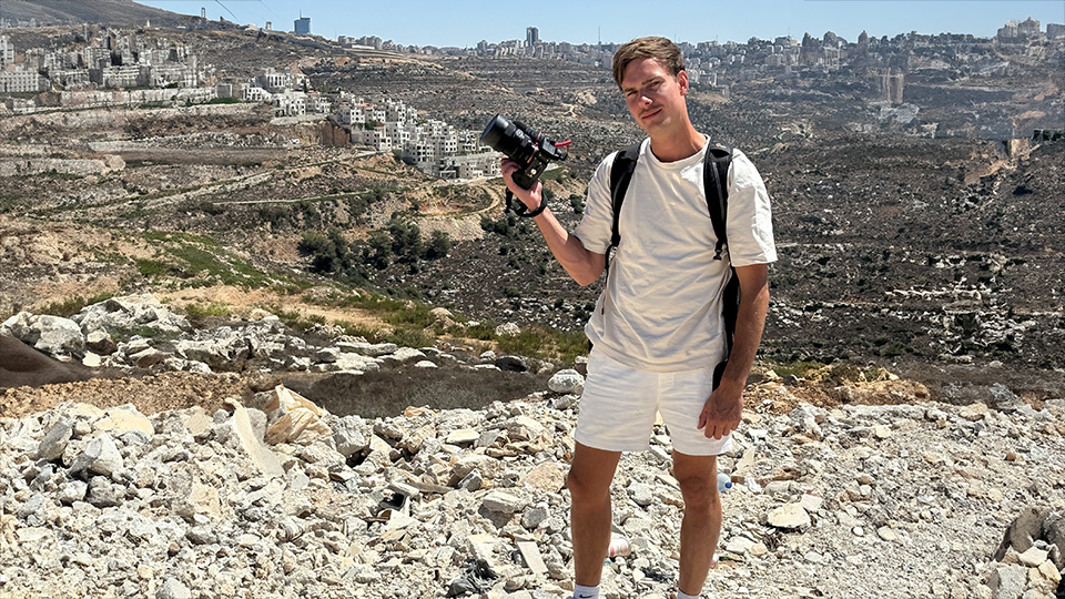 PowNed documentaire over 7 oktober een jaar later van verslaggever ...